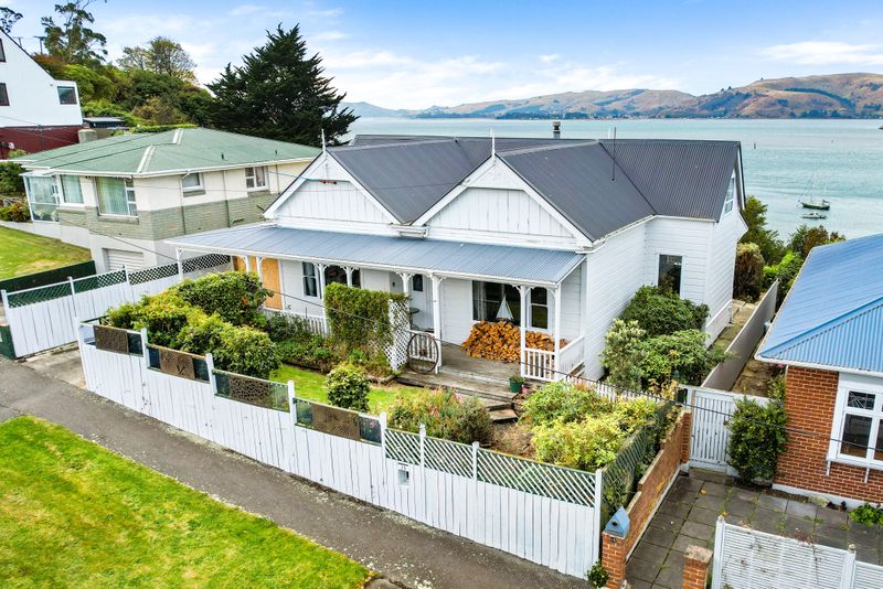 13 Magnetic Street, Port Chalmers, Dunedin City, Otago | Tall Poppy ...