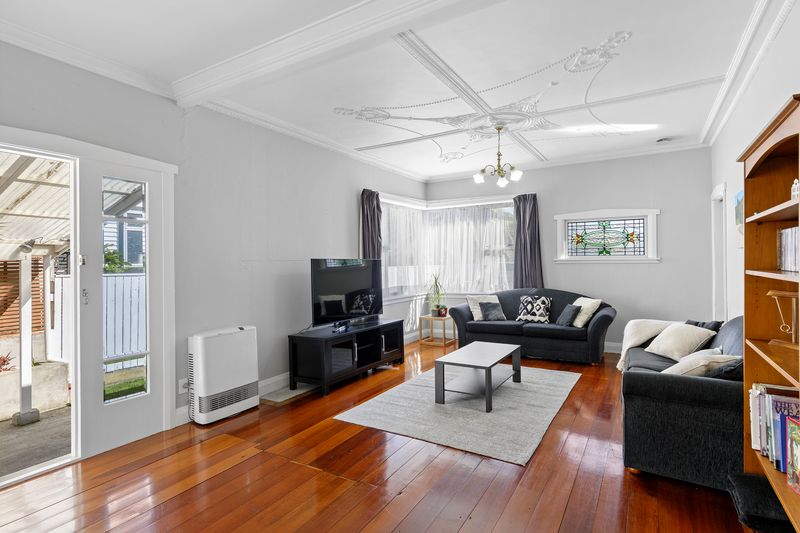 12 Cressy Street, Waterloo, Lower Hutt City, Wellington | Tall Poppy ...