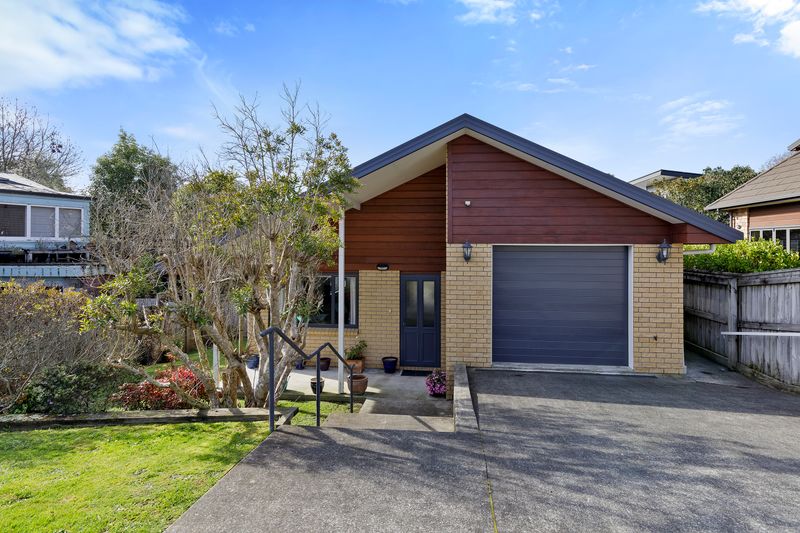 9 Gloucester Street, Silverstream, Upper Hutt City, Wellington | Tall ...